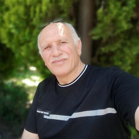 ‎حسبی اللەونعمەالوکیل‎ Fatahi1979 • Threads Say More