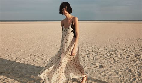Zara Canada Semi Annual Sale: Save up to 60% off Jackets, Dresses, and ...