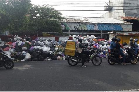 TPST Piyungan Kembali Ditutup Pemda DIY Tidak Serius Tangani Sampah