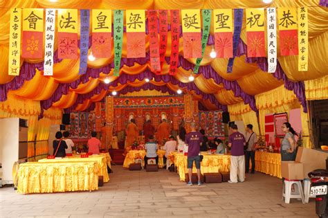 三陽玉府天宮 龍井天公廟 三陽玉府天宮 龍井天公廟 Added A New Photo