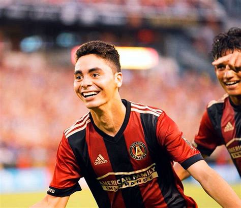 Almirón Jugador De La Semana En La Mls Fútbol Abc Color