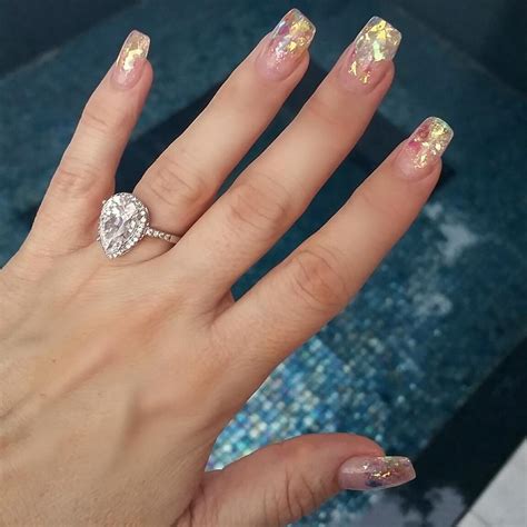 Mother Of Pearl Nails I M Kinda Obsessed W My New Nails They Are