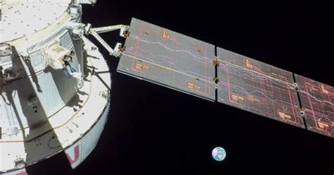 Tàu Vũ Trụ Orion Phá Kỷ Lục Bay Xa Trái đất Nhất Của Apollo 13