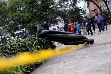 Estudiantes y egresados de antropología de la U del Rosario celebran