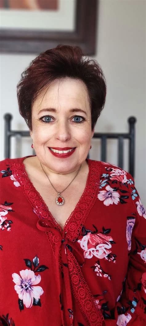 Im Not Another Box To Tick Woman Born With Dwarfism Shares Dating