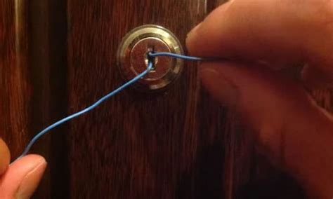 How To Unlock A Bedroom Door Without A Key 4 Methods