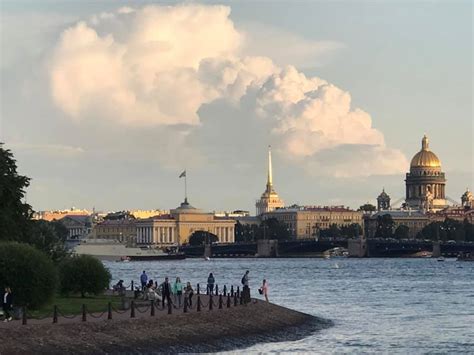 Бесплатные экскурсии по Петербургу и Москве Церковь Божией Матери Казанской при Доме для