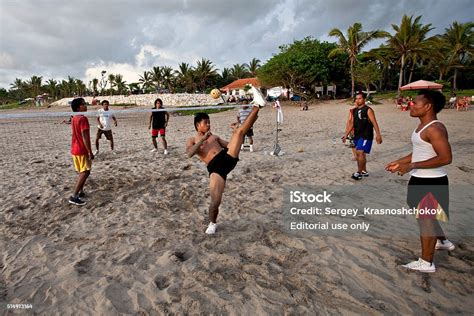 아시아판 볼 게임 Sepak Takraw 남자에 대한 스톡 사진 및 기타 이미지 남자 마우이 바다 Istock