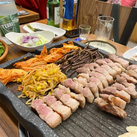 위례광장 삼겹살 맛집 월수금 통돼지김치찌개and생삼겹전문 네이버 블로그