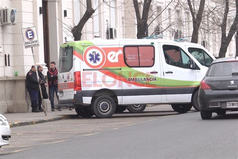 Un Hombre Fue Baleado Desde Un Auto En La Puerta De Su Casa En Paraná