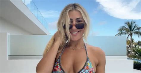 Emma Slater Looks Hot In Jaw Dropping Bikini Photos Mandatory