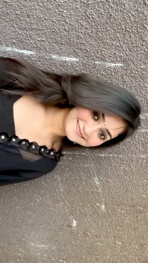 Aayushi🦋 6yr Old Aayushi Is Happy 🥳🧿 As A Person Who Is Never