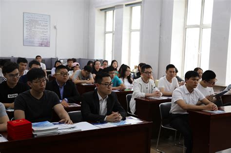 我校举行2017届毕业生校友班级理事聘任仪式 黑龙江中医药大学