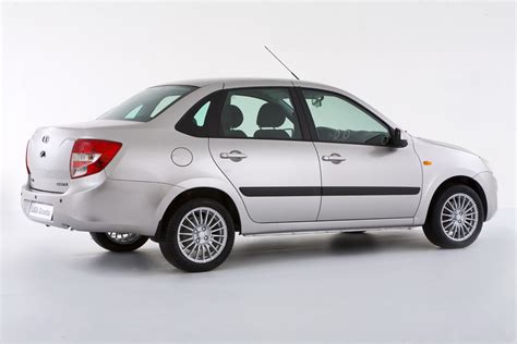 LADA Granta - цена, характеристики и фото, описание модели авто