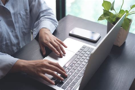 Baker Tilly Spain Normas Iso 14001 Y Emas Parecidos Y Diferencias
