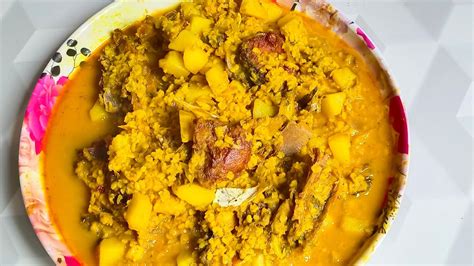 মাছের মাথা দিয়ে মুগ ডালের রেসিপি এই ভাবে রান্না করলে আর কোনো তরকারি