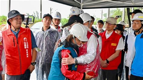 花蓮鐵路搶通延後 卓榮泰致歉：欠東部安全回家的路很多次了 政治 三立新聞網 Setncom