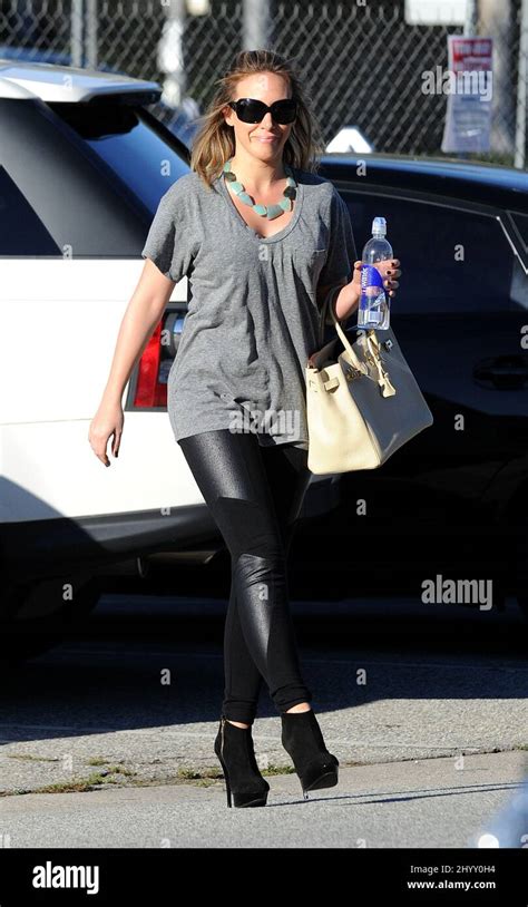 Haylie Duff Is Seen At Byron And Tracey Salon In Los Angeles Usa Stock
