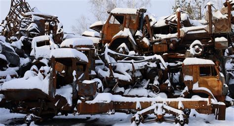 Про 300 танків, 700 БМП і 500 гаубиць, та 200 тисяч "свіжих" солдатів ...