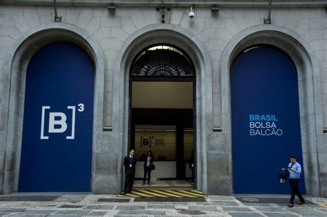 Sandp Rebaixa Nota De Crédito Do Brasil Para Bb IstoÉ Dinheiro