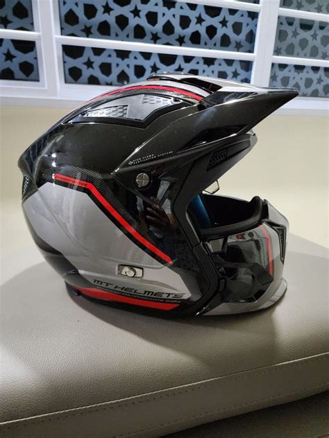 MT helmet street fighter, Motorcycles, Motorcycle Apparel on Carousell