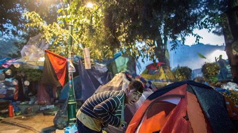 Протестите в Турция Демонстрантите заобикалят забраната за събирания Новини бг