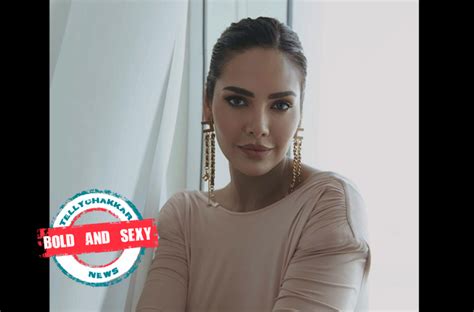 Bold And Sexy Esha Gupta Oozes Oomph In These Bold Pictures