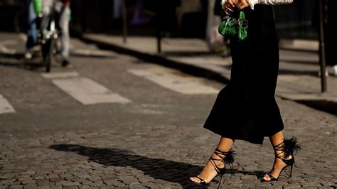 Où trouver des chaussures de Noël pas chères Bebadass