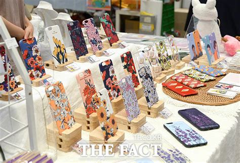 Tf포토 코엑스에서 디자인 산책 어때요서울일러스트레이션페어 2018 포토 기사 더팩트