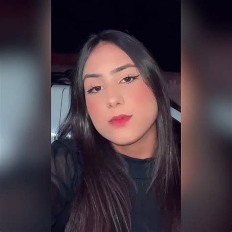 𝚋𝚛𝚞𝚗𝚊 Brunasteca • Threads Say More