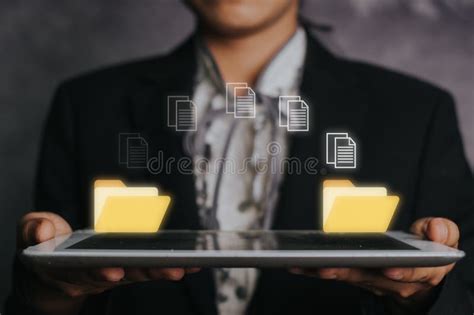 Business Woman Using Digital Tablet Waiting For Transfer File Process Icon On Virtual Screen