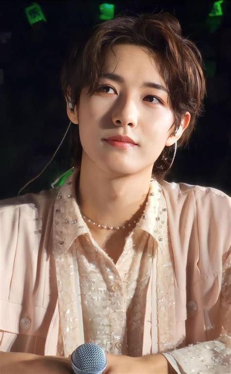Pin Oleh Naze Di Renjun Gambar Pacar Selebritas Foto Kekasih