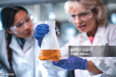 Smoke Flask Photos And Premium High Res Pictures Getty Images