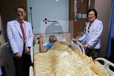 4 Metre Long Python Bites Onto Thai Mans Latest News Stomp