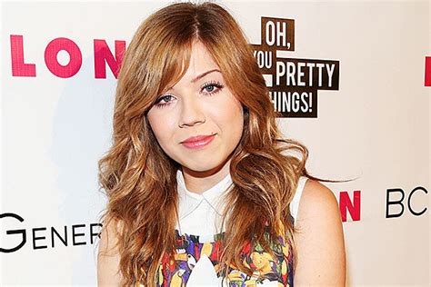 Was Jennette Mccurdy Says She Yelled At During First Kiss