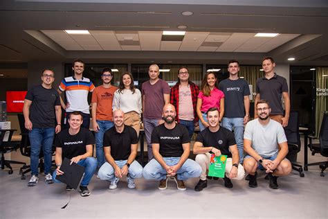 Успешно заврши првата академија Infinum со програма за развој на