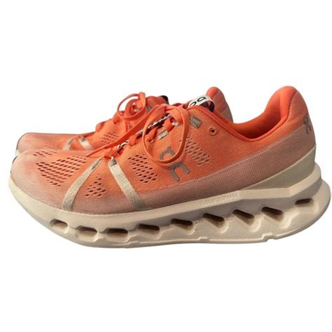 On Cloudsurfer Womens Size 10 Running Shoes Coral Orange Cloudtec