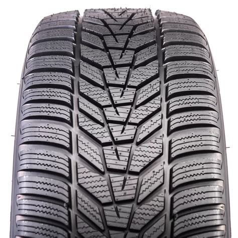 Hankook Winter I Cept Evo3 W330 235 45 R18 98 V XL FR Darmowa Dostawa