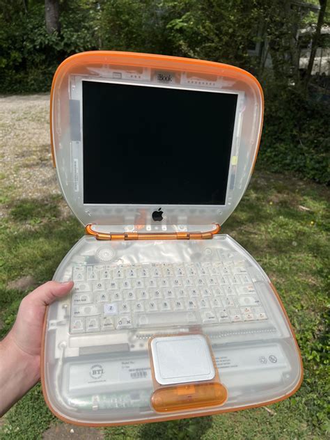Ibook G4 With A Rare Touch Screen Add On R Vintageapple