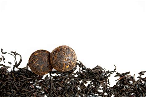 오래된 향기로운 차와 마른 원통형 벽돌의 공 모양의 중국 Puerh 차 향기로운 블랙 Puerh 차 건강한 음료 0명에 대한