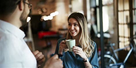 How To Meet People Without Dating Apps According To Experts