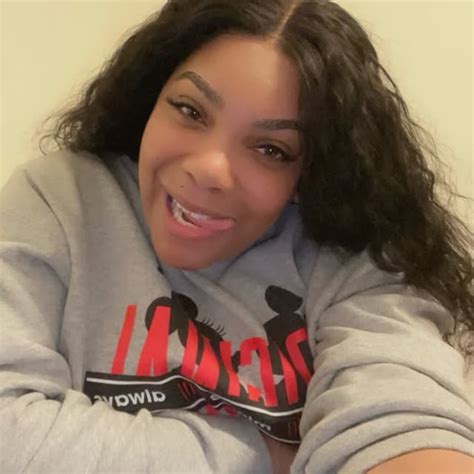 Latoyia Lucas Toyiared • Threads Say More
