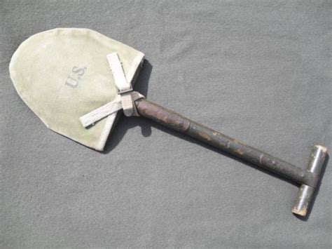 Montgomery Militaria Ww1 Us M1910 T Handle Entrenching Tool And 1917 Webbing Carrier