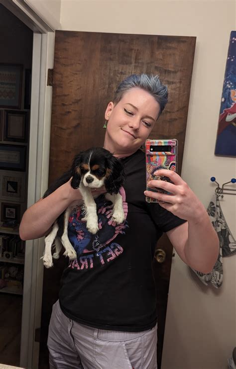 A Short Haired Cutie And Me Haha Rshorthairedhotties