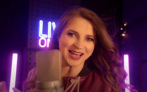 Edyta Jończyk Zaskakuje Fanów Nowym Utworem To Prawdziwa