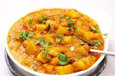 طرز تهیه دو پیازه آلو شیرازی 9 نکته در تهیه آلو دو پیازه