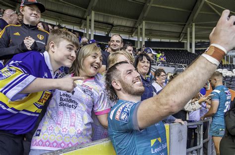 Rugby Leagues Annual Shirt Day Returns With Rl Cares As Chosen Charity