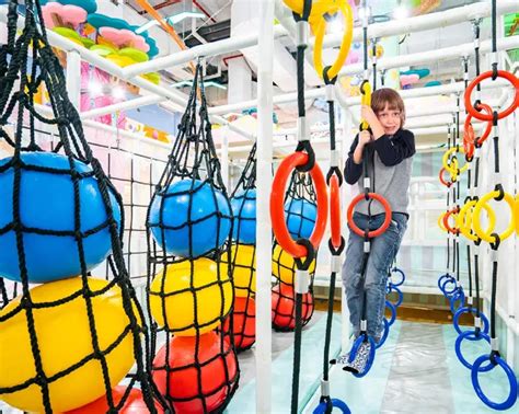 10 rekomendasi playground untuk orang dewasa di surabaya goers