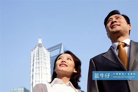 商务人士在上海 蓝牛仔影像 中国原创广告影像素材