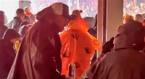 Oregon State Fan Caught Peeing In Middle Of Stadium Concourse